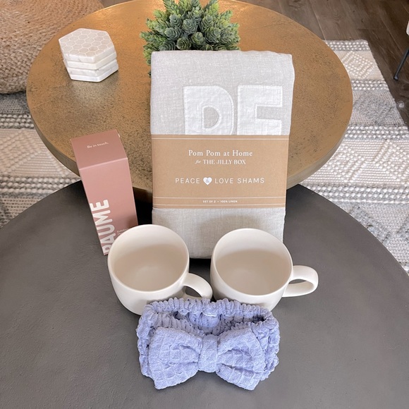 Other | Spring 223 Jilly Box Items | Poshmark